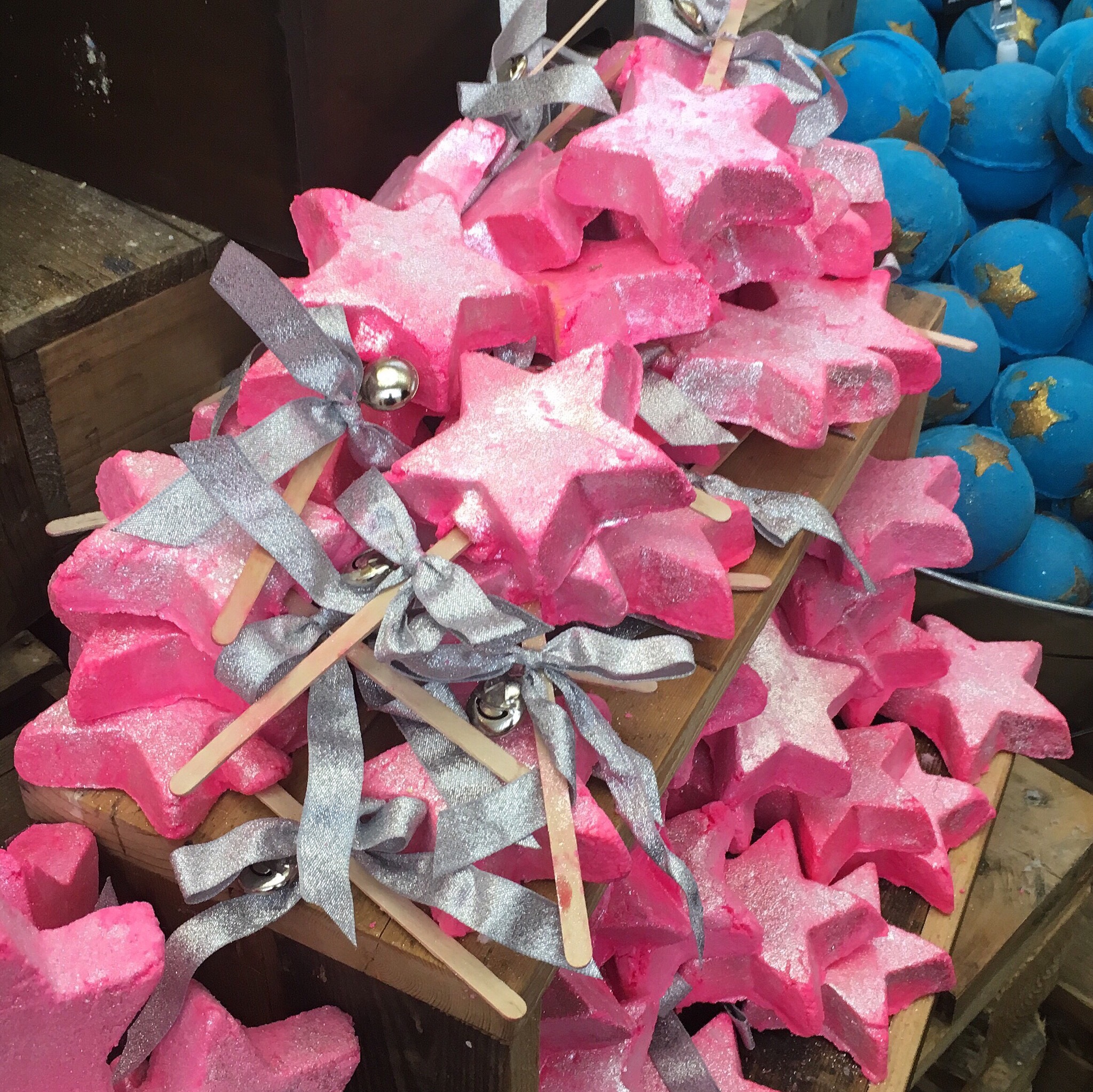 Magic Wand Reusable Bubble Bar from Lush – Lush Upon A Time